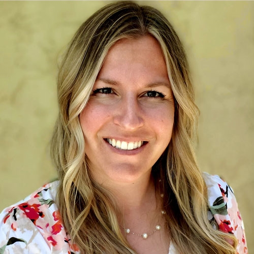 Laura Borenstein-Hofman | Regency Employees