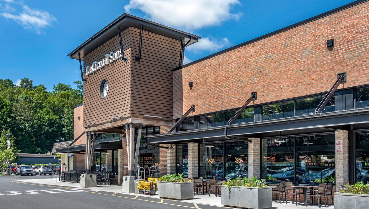 Hunting Ridge Mall, Bedford, NY 10506 – Retail Space | Regency Centers