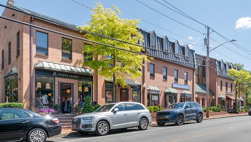 Village Commons, Katonah, NY 10536 – Retail Space | Regency Centers