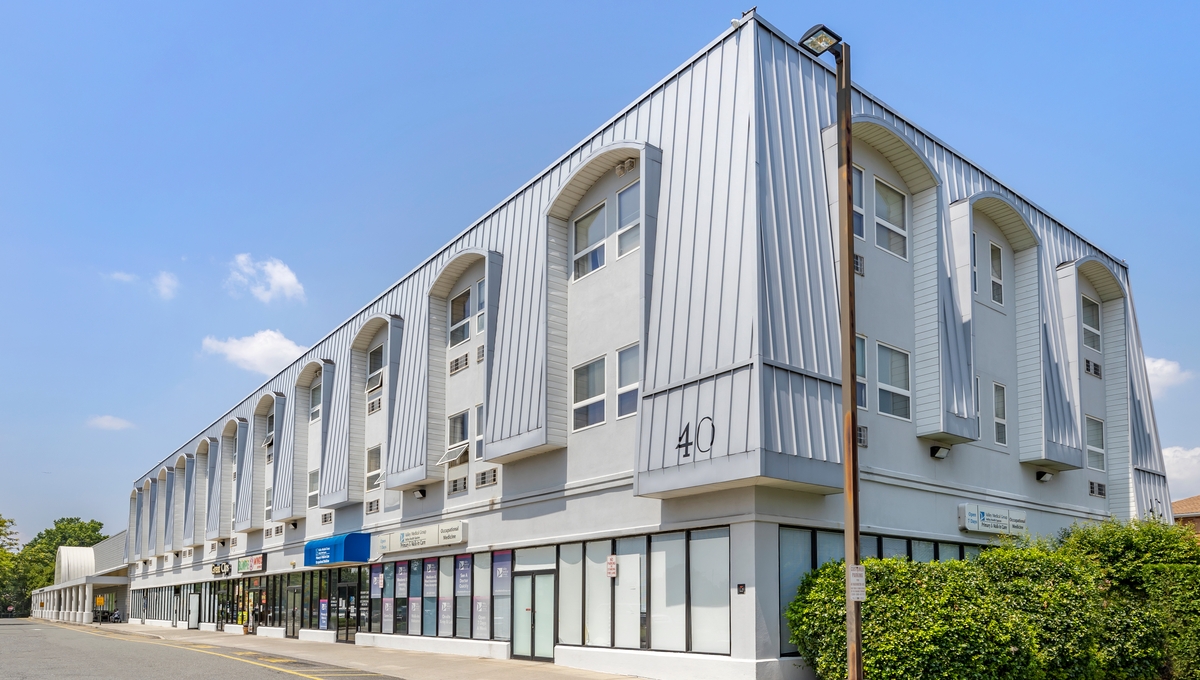 Washington Commons, Dumont, NJ 07628 – Retail Space | Regency Centers